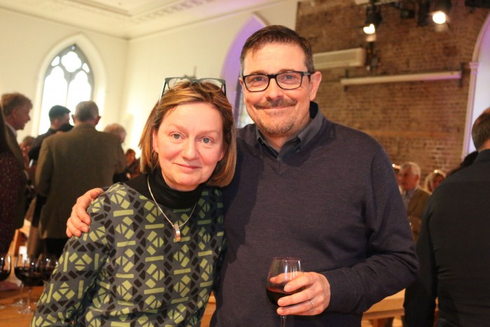 22 Una McCarthy, David Parnell - The Civic